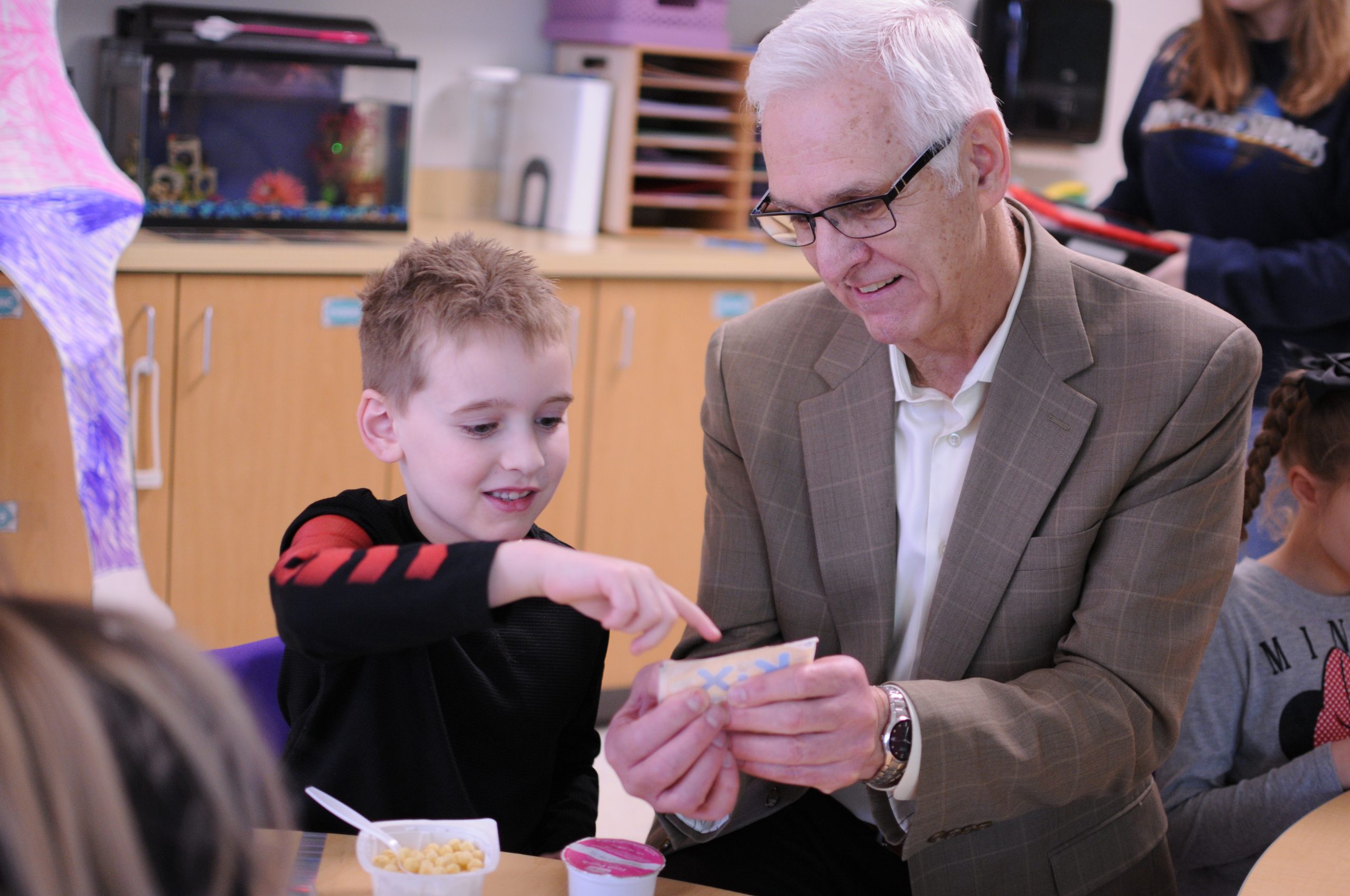 Recounting Dr. Stephen R. Anderson's contributions to The Summit Center ...